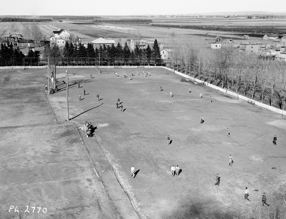 RCAF Station Victoriaville - RCAF.Info